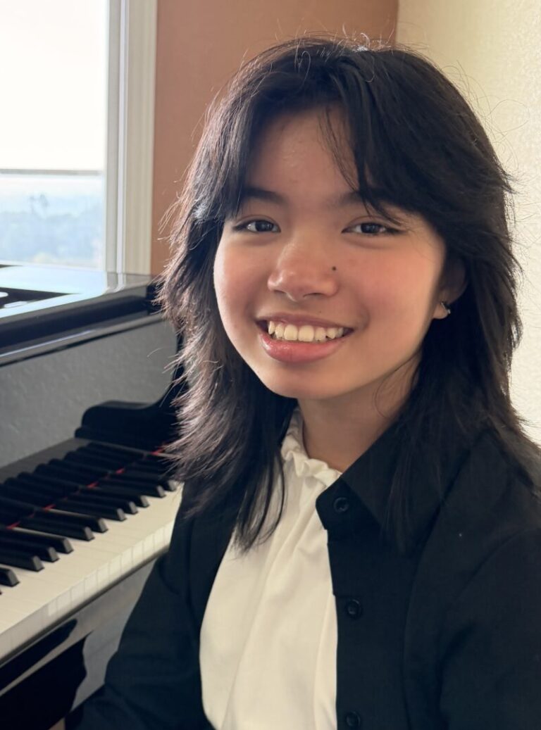 Anna Nguyen-Khoa - Oakland Symphony